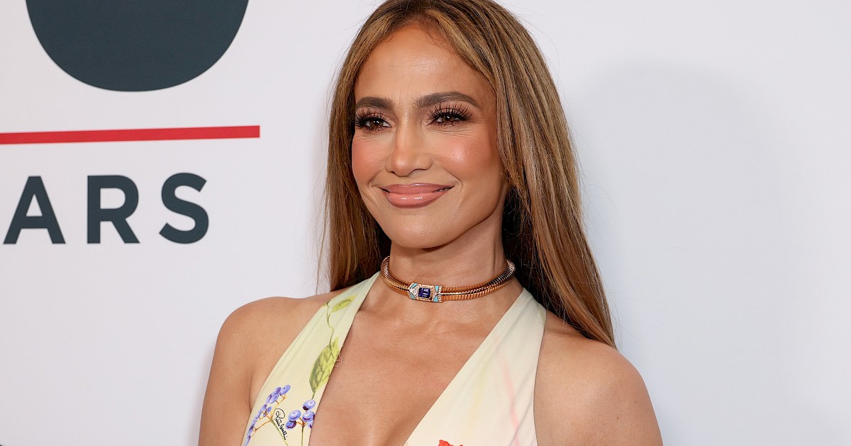 J.Lo megmutatta, hogy a 70-es évek stílusa tökéletes őszi viselet - In ...